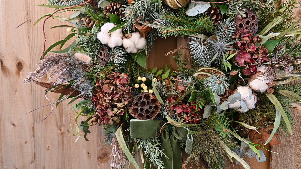 DECK THE HALL – Jessica Mary Flowers